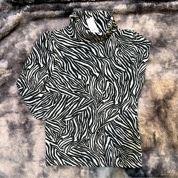 GAP | Shirts & Tops | Nwt Gap Kids Puff Sleeve Turtleneck Zebra L ...